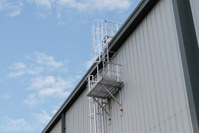 A complete guide to fixed access ladder regulations in the UK - KATT Safety